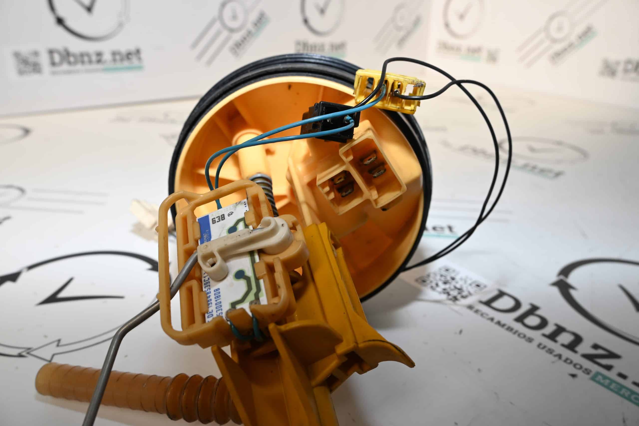 A 203 470 19 41 Aforador de Combustible Lado Izquierdo Clase CLK W209 ...