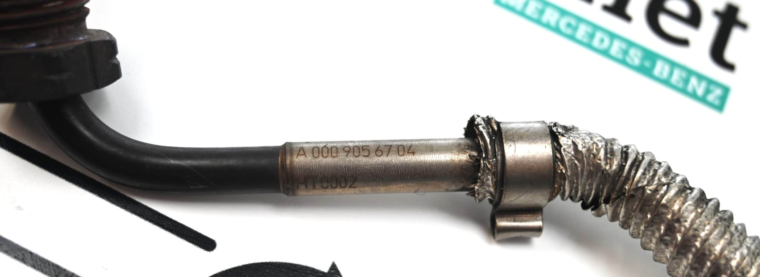 A 000 905 67 04 sensor de temperatura delante de turbo, motores OM 642 ...