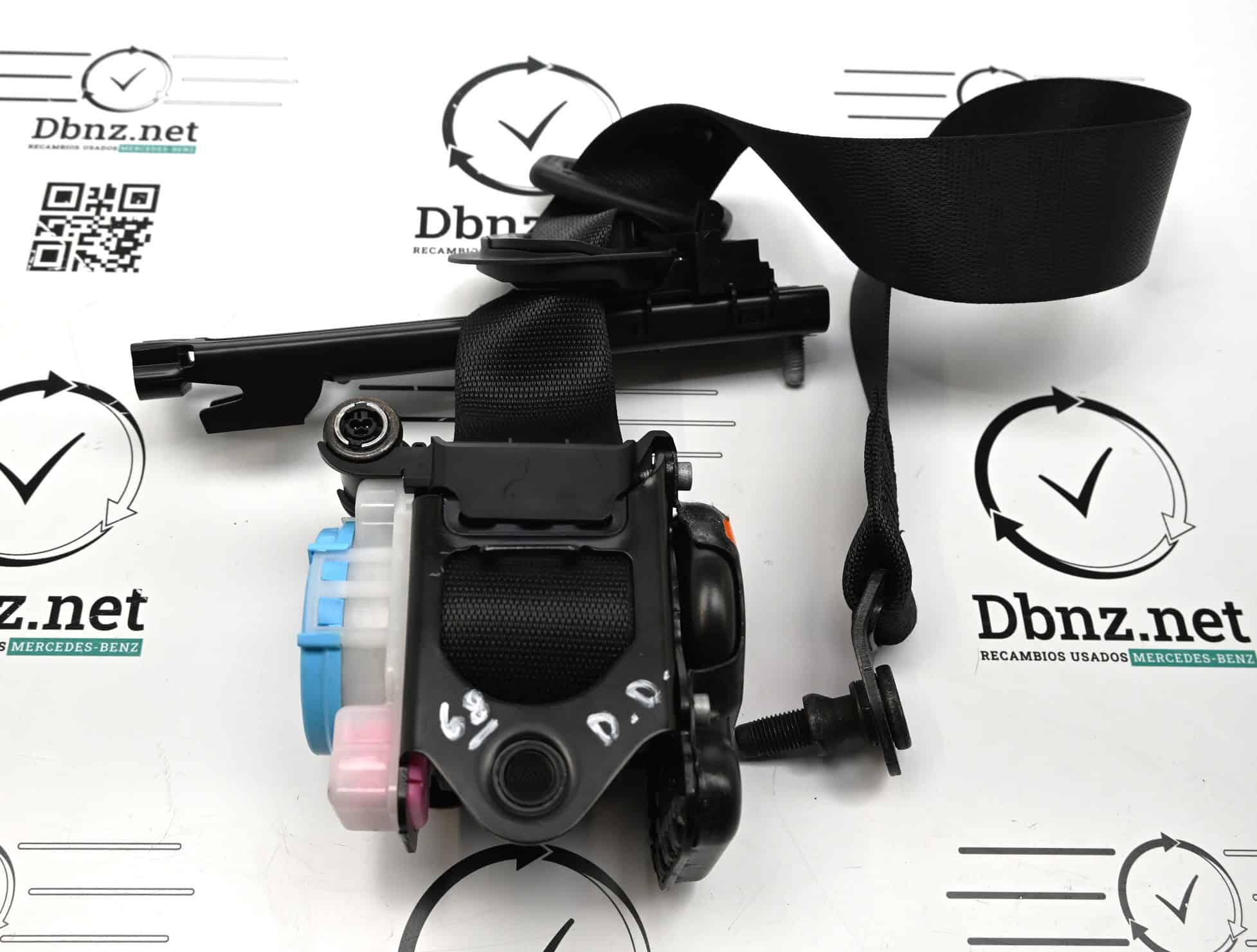 A 246 860 26 85 Cinturón de seguridad delantero derecho Clase B - DBNZ.NET