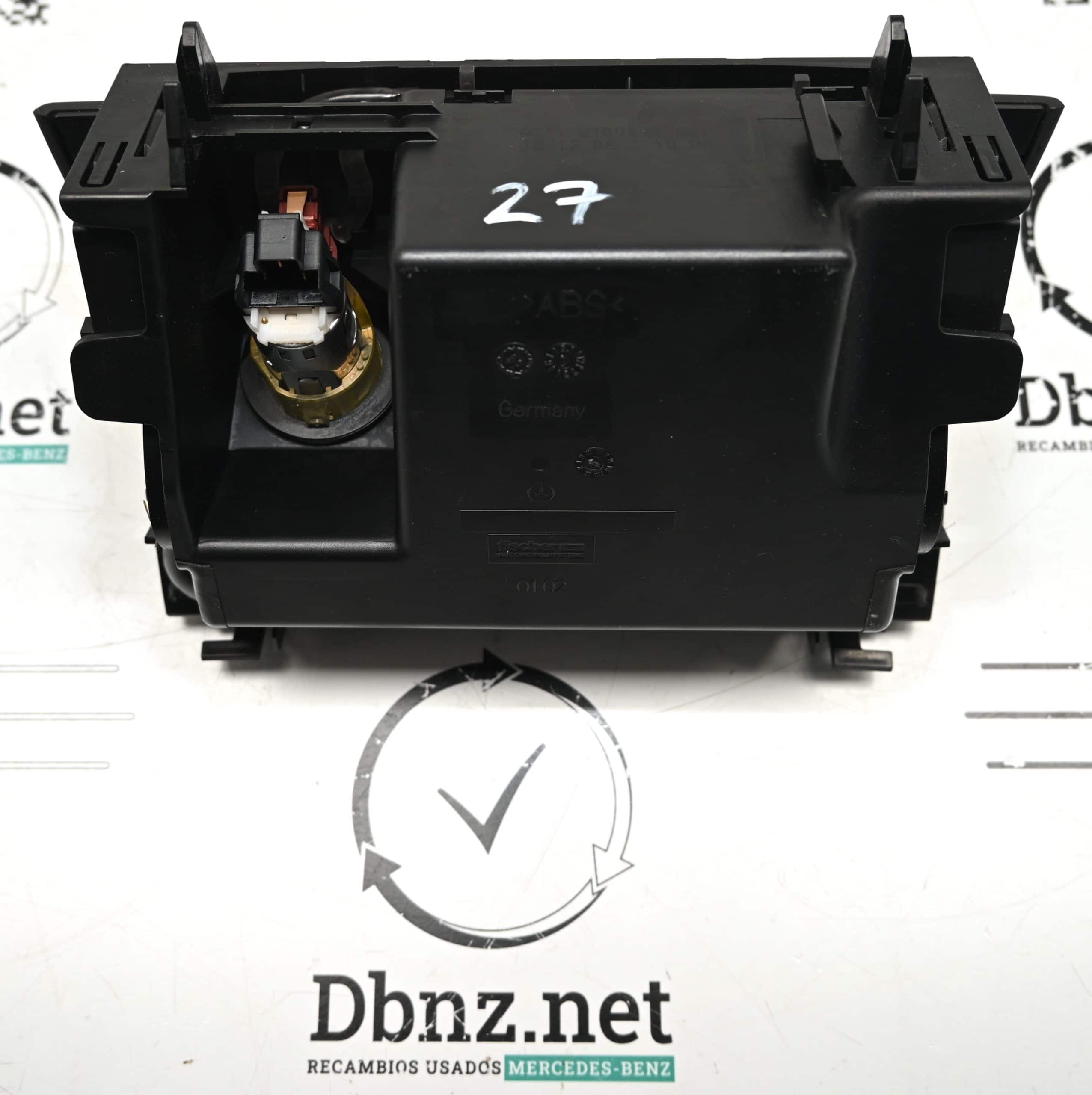 A 211 810 04 30 Cenicero madera eucalipto Clase E W211 - DBNZ.NET