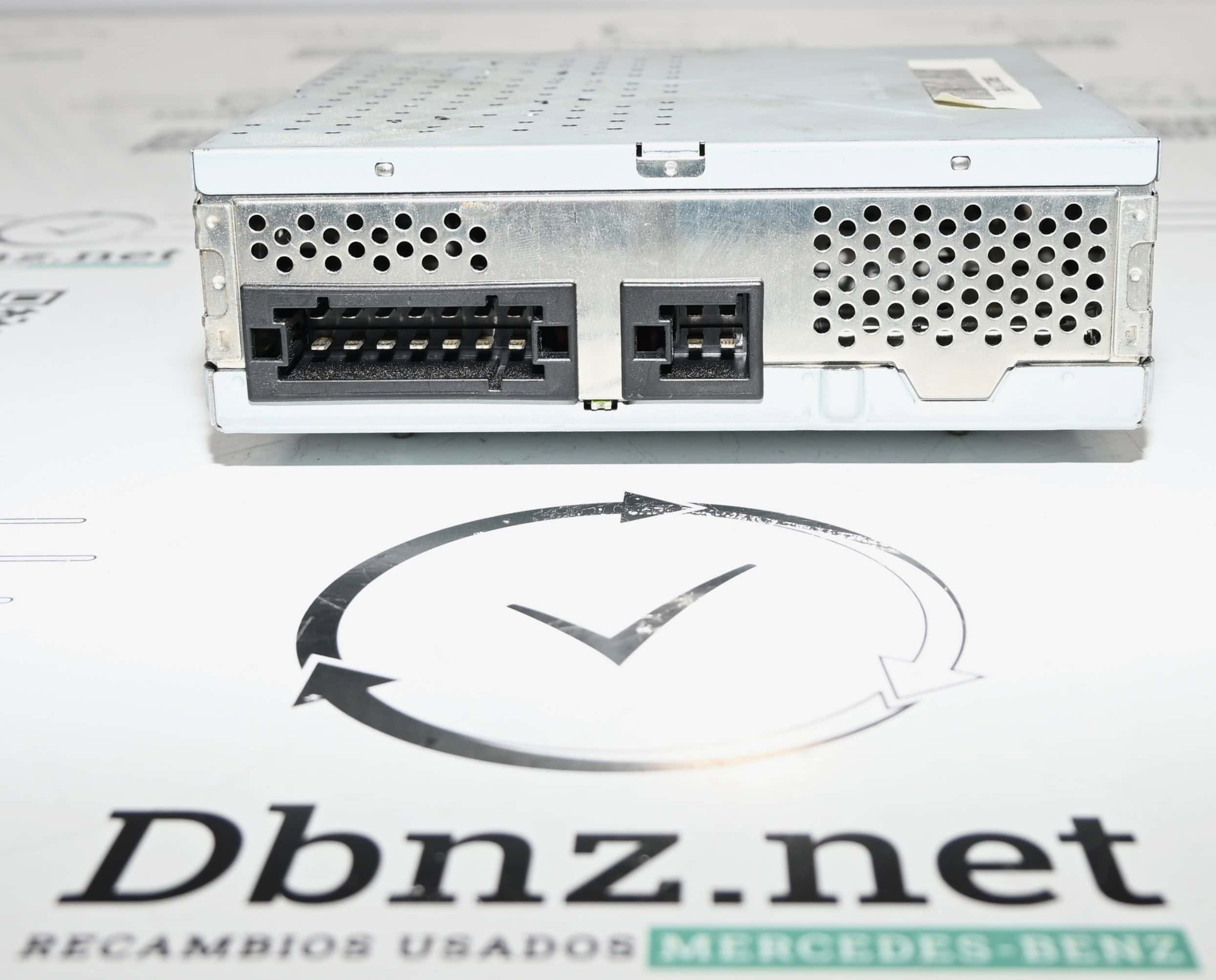 A 211 827 42 42 Amplificador audio Clase E W211 - DBNZ.NET