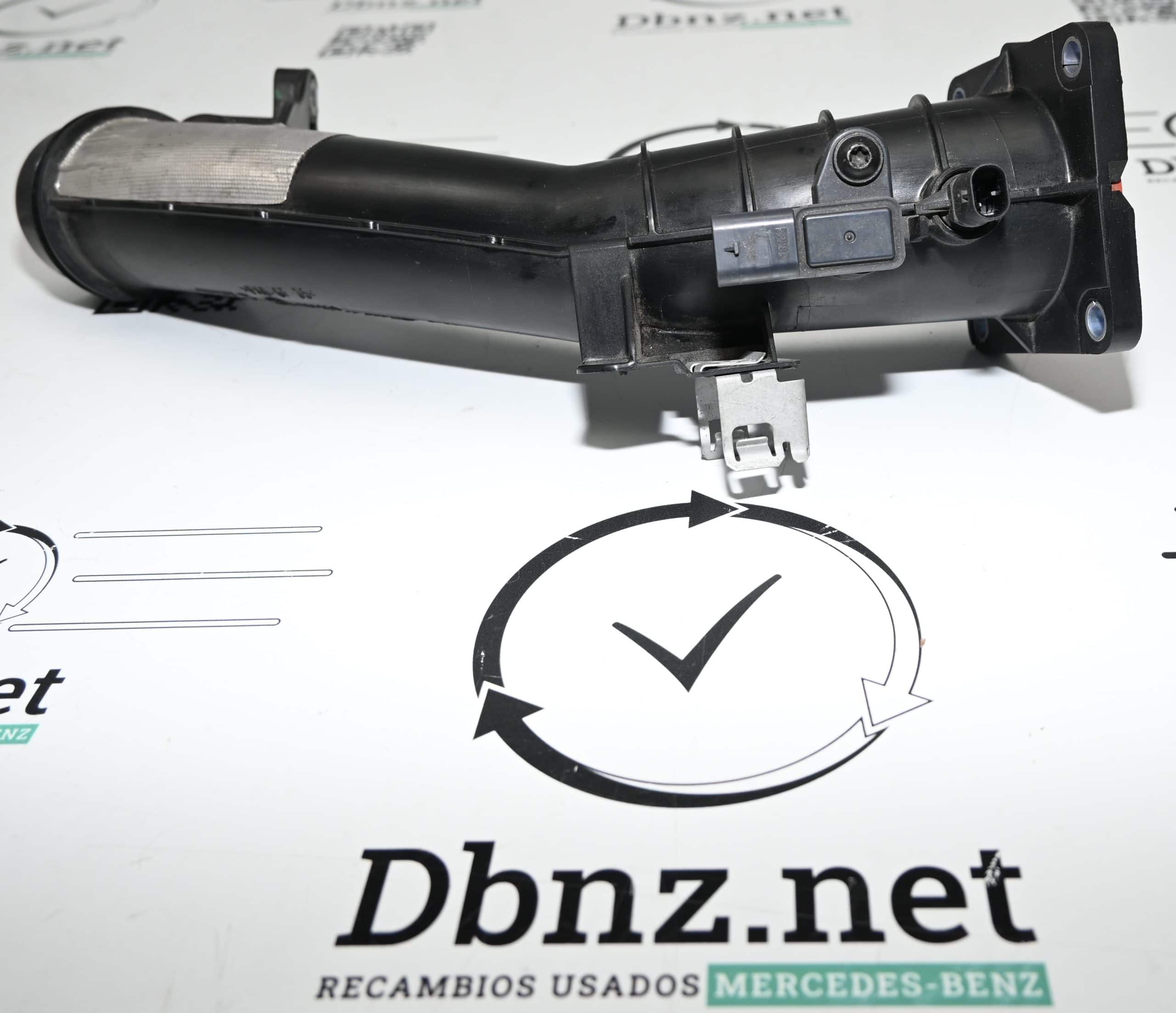 A 270 090 06 44 Tubo intermedio al colector de admisión Clase B W246 ...