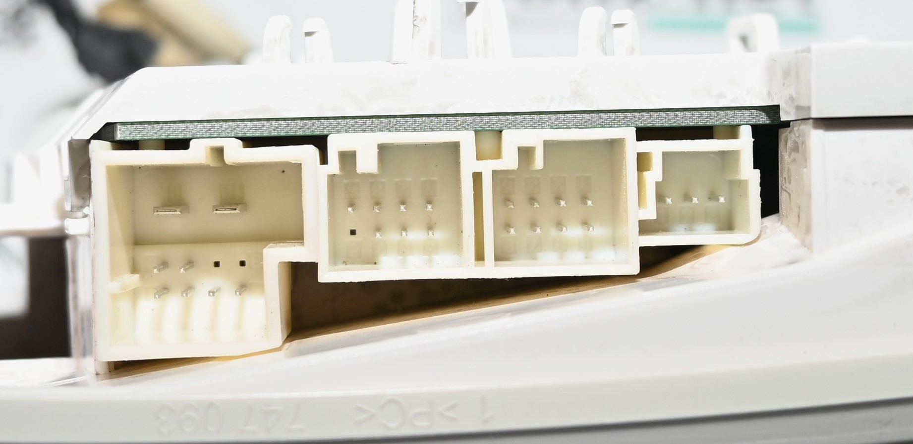 A 204 820 20 01 Luz interior delantera Clase C W204 - DBNZ.NET